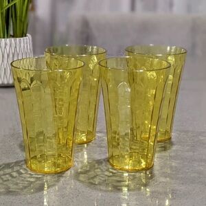 Tupperware | Kitchen | Tupperware Ice Prism Beverage Tumblers Set 6oz ...